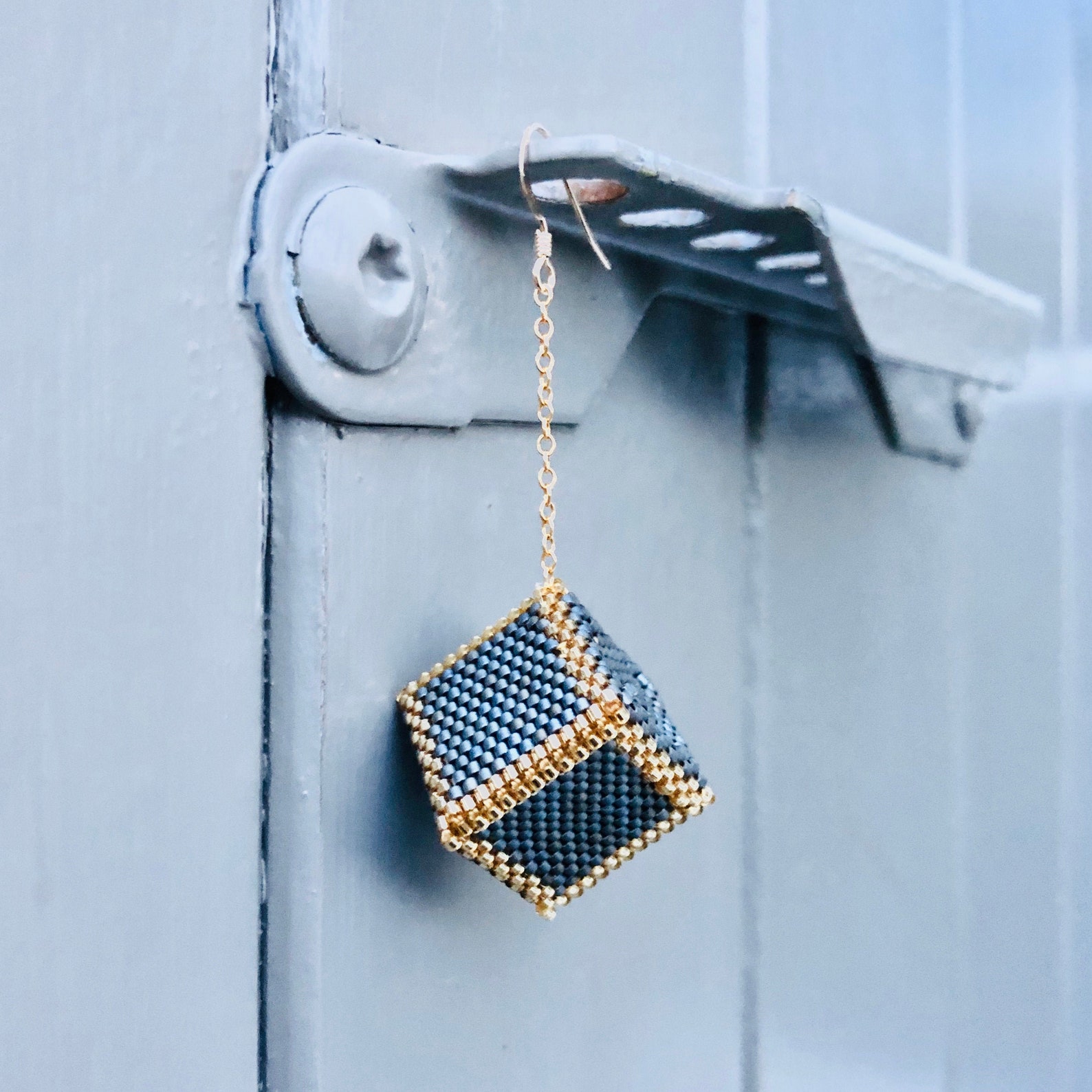 N10 / Tutorial for 3D Cube Earrings / 3D Cube Beading Pattern for ...