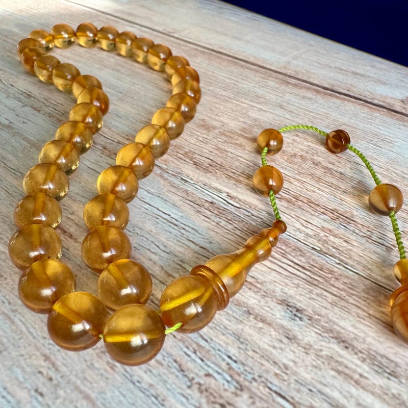 Tasbih With Velvet Box - Etsy