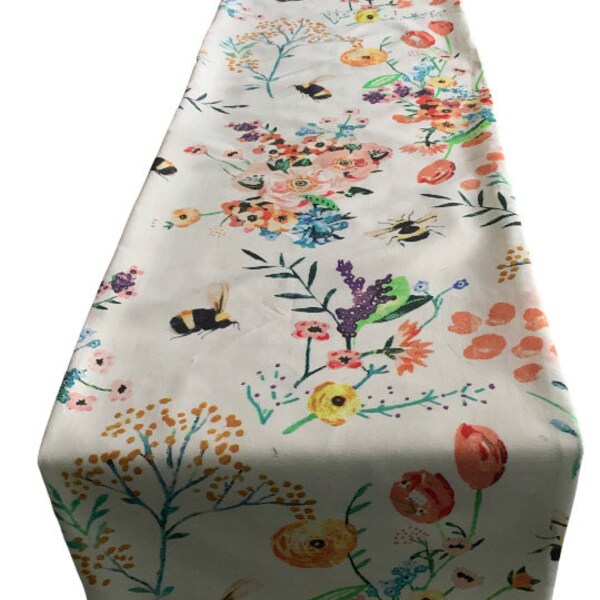 Bee Table Runner - Etsy