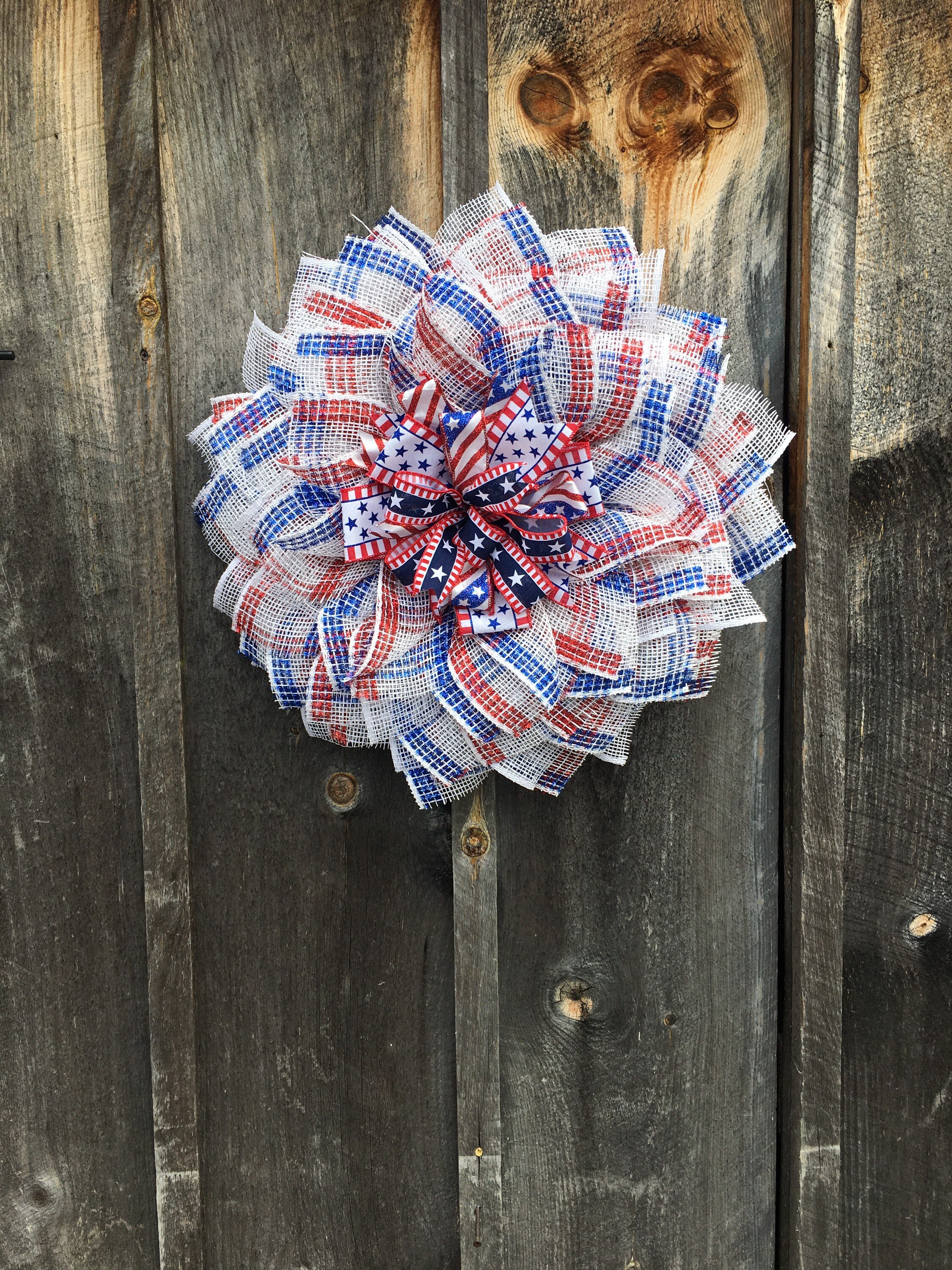 Patriotic Flower Wreath, Sunflower Pattern, Red White Blue Flower ...