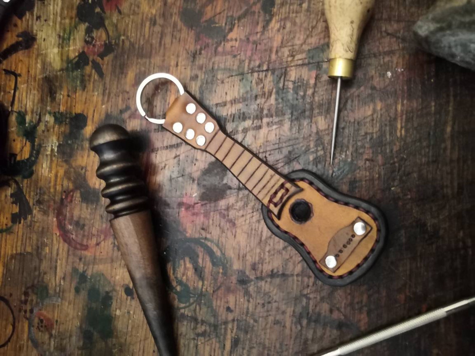 Hand Made Leather Guitar Key Ring With Plectrum Pouch. - Etsy