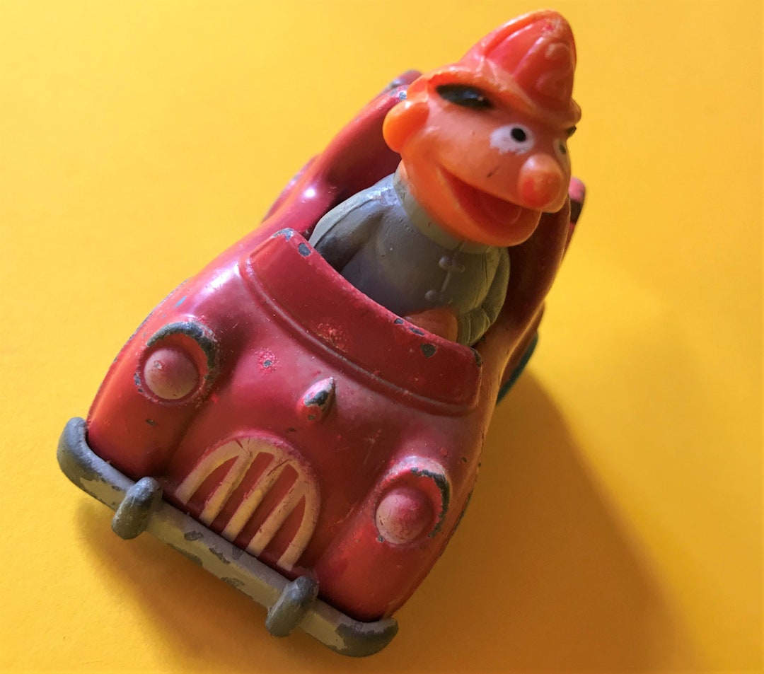 Vintage Muppets Ernie's Fire Truck Toy - 1981 Diecast Collectible - Etsy