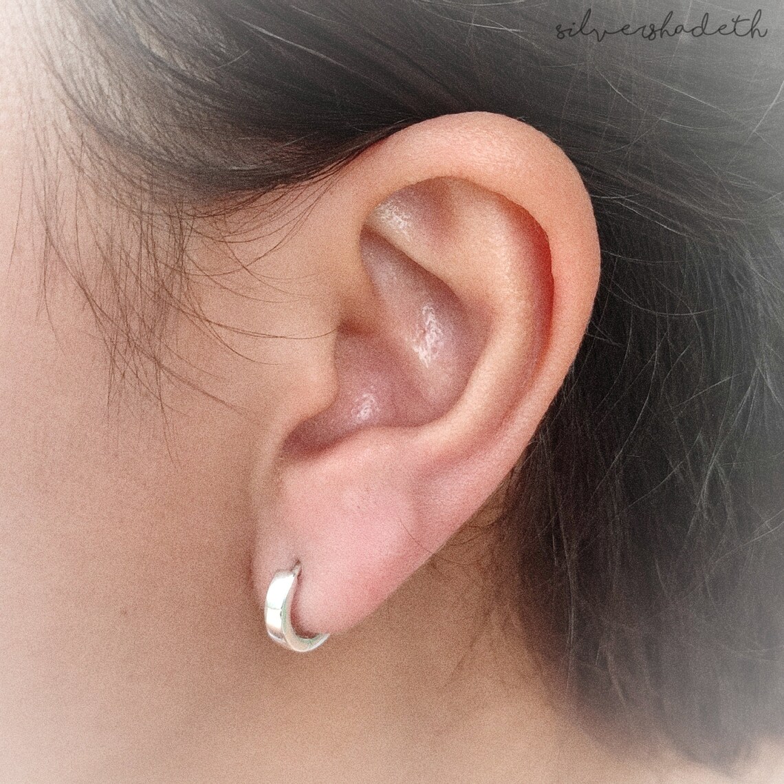 Small Huggie Hoop Earrings Plain Hoop Earrings Minimalist - Etsy