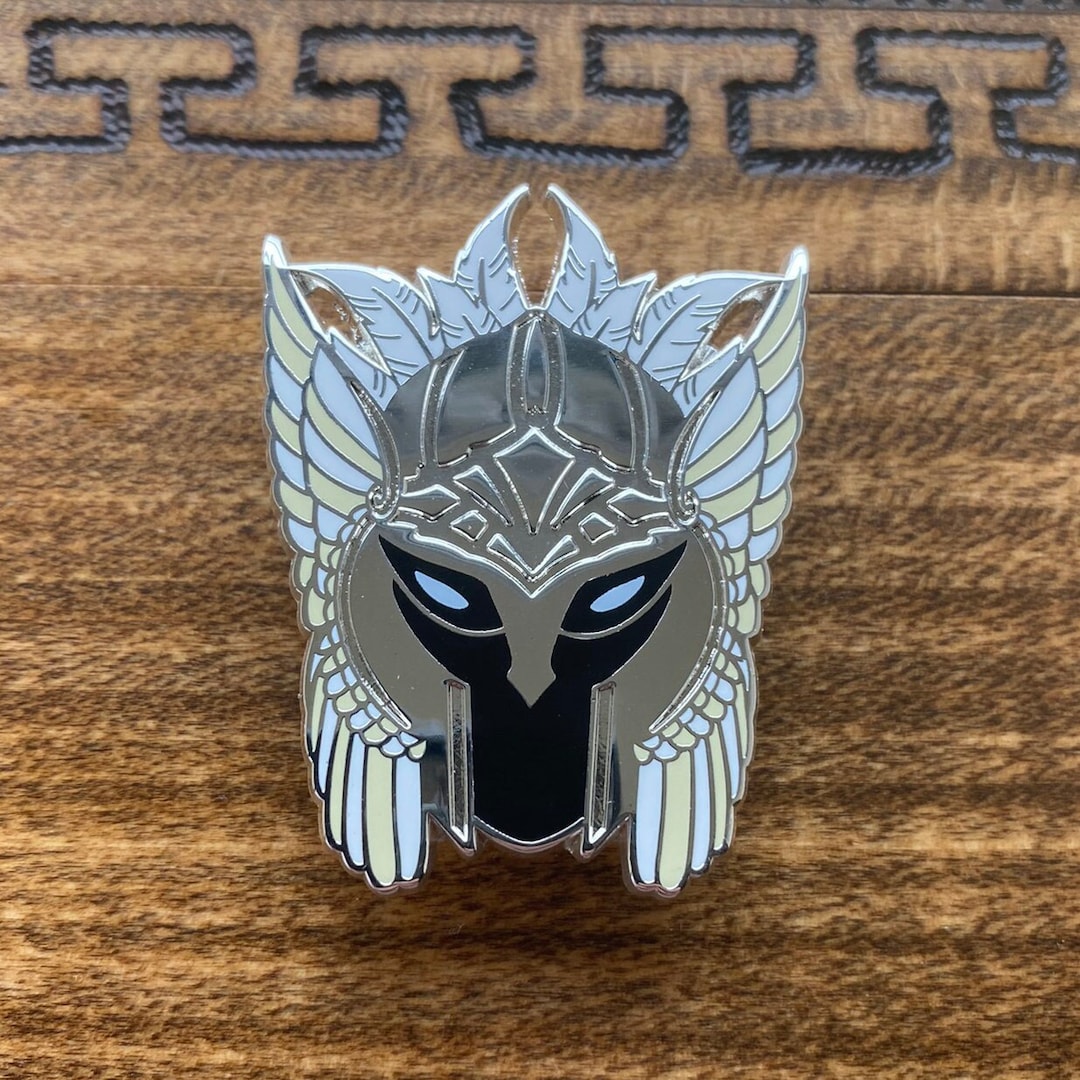 Valkyrie Helmet Silver // Norse Icon Hard Enamel Pin // Ragnarok Series ...