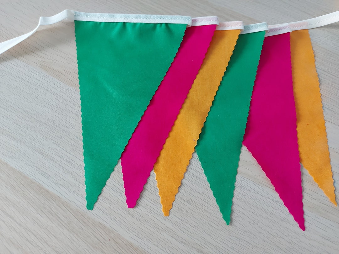 SALE 40ft HANDMADE Ready Made Fabric Bunting - Single Ply - Pinked ...