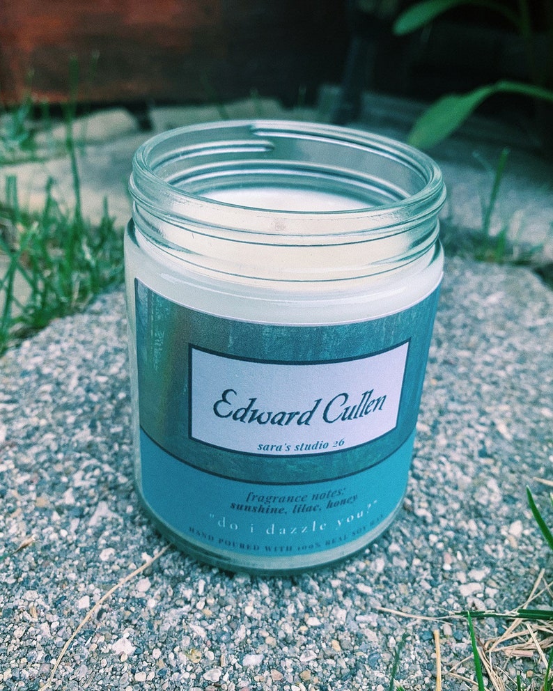 The Twilight Saga Candles • Characters - Etsy