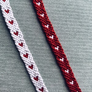Tiny Heart Friendship Bracelet - Etsy