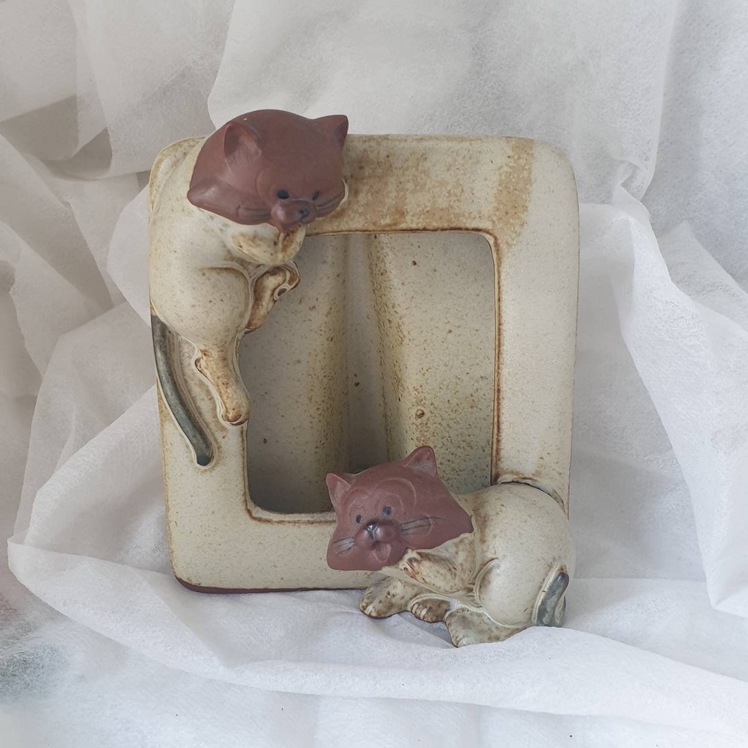 Vintage Cat Frame, Vintage Stoneware Cat Photoframe, Saxony Handmade ...