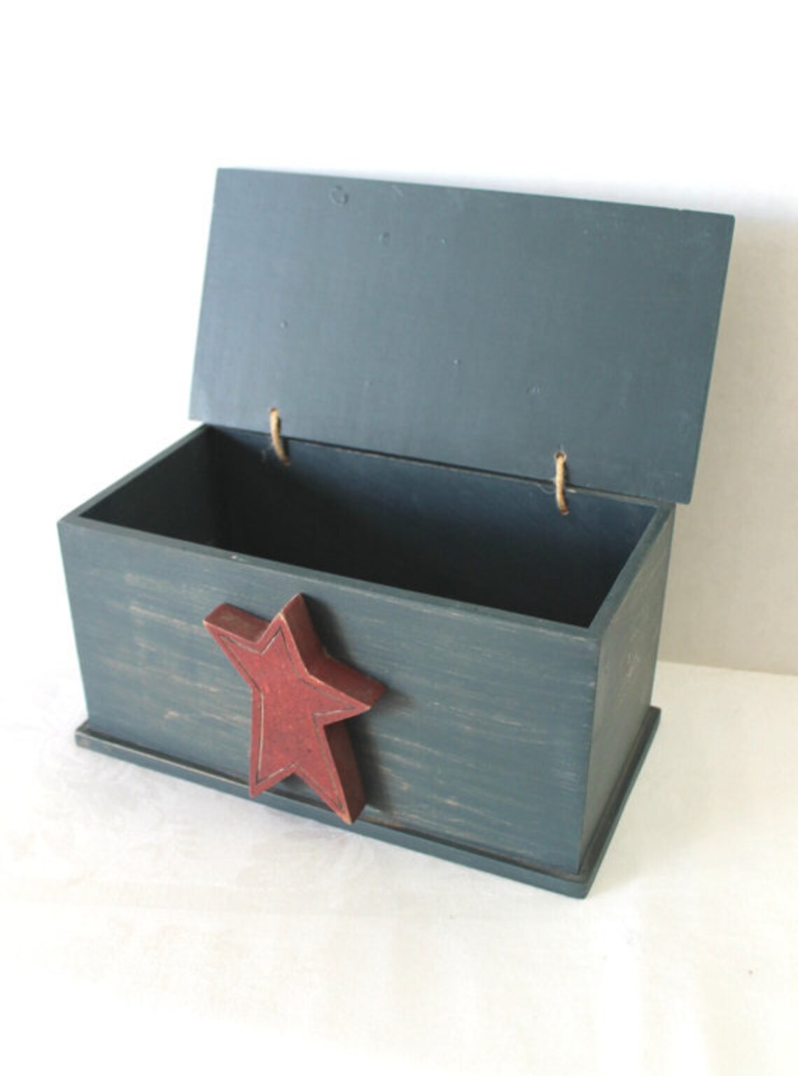 Vintage Primitive Box With Star Jute Rope Hinges for Lid Country Rustic ...