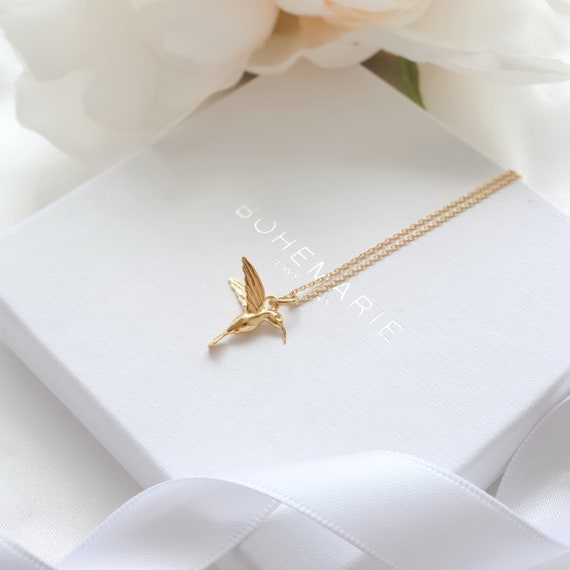 Gold Hummingbird Necklace Hummingbird Jewellery Necklaces for Women Bridesmaid Gift Gift for Her Birthday Gift Dainty 18k Gold Etsy