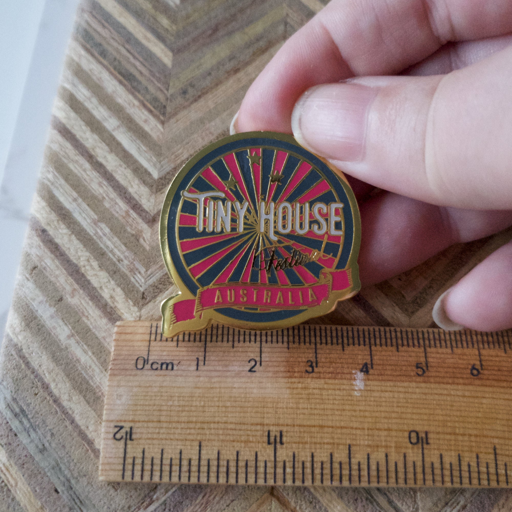 Enamel Pin / Lapel Pin (gold) - Supporting "tiny House Festival ...