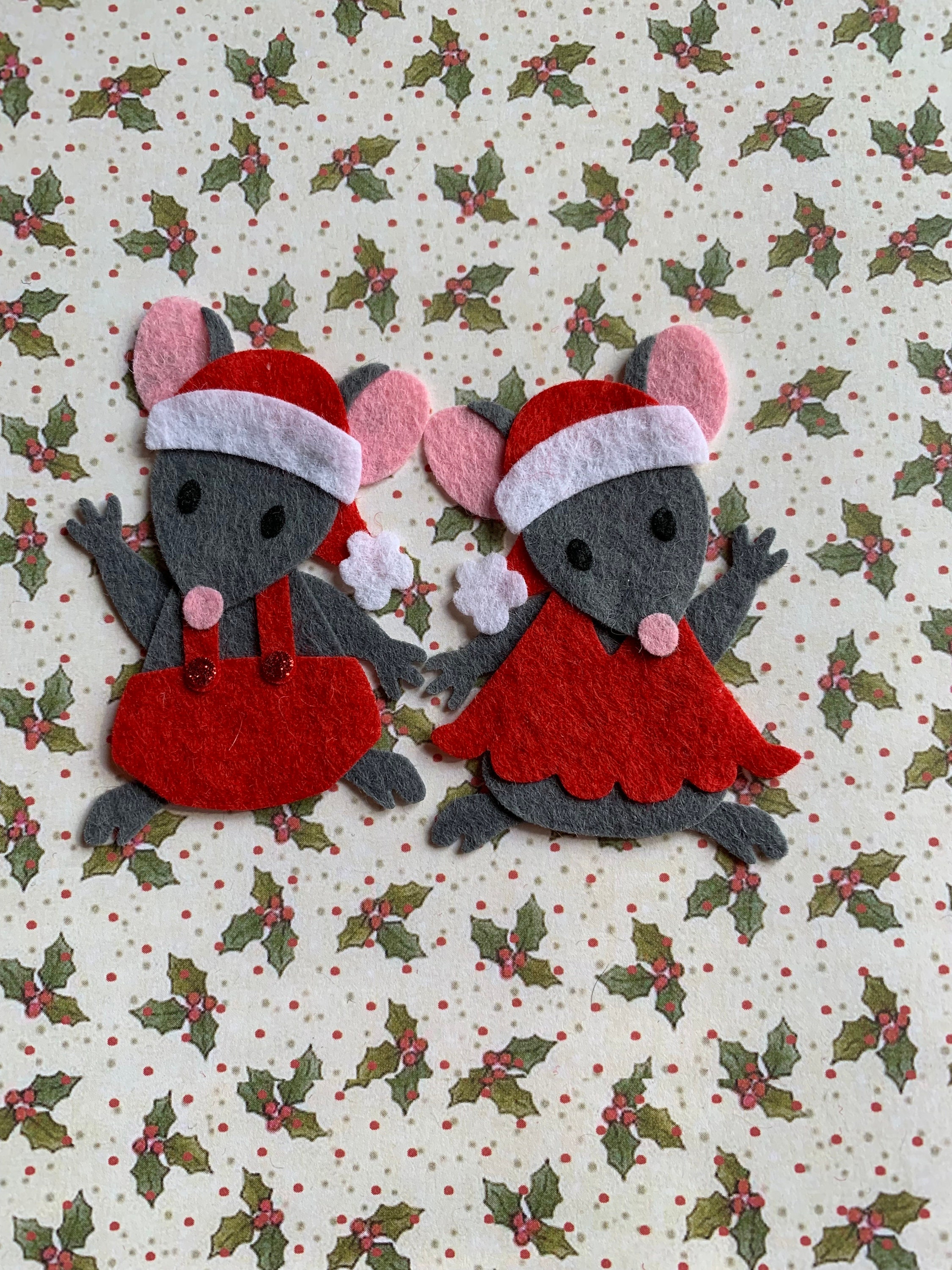 Mr and Mrs Claus Sweet Santa Christmas Mouses Felt Die Cut Mouses Grey ...