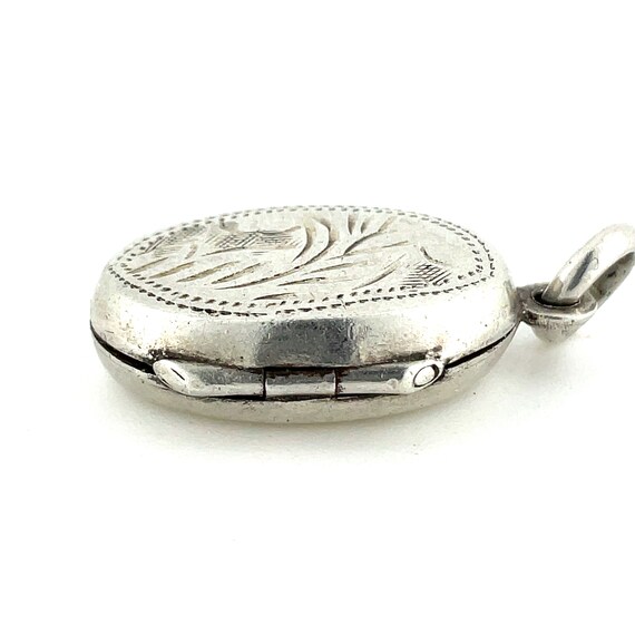 Vintage Silver Locket Pendant with Photo / Sterling S… - Gem
