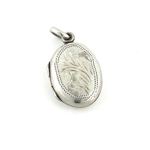 Vintage Silver Locket Pendant with Photo / Sterling S… - Gem