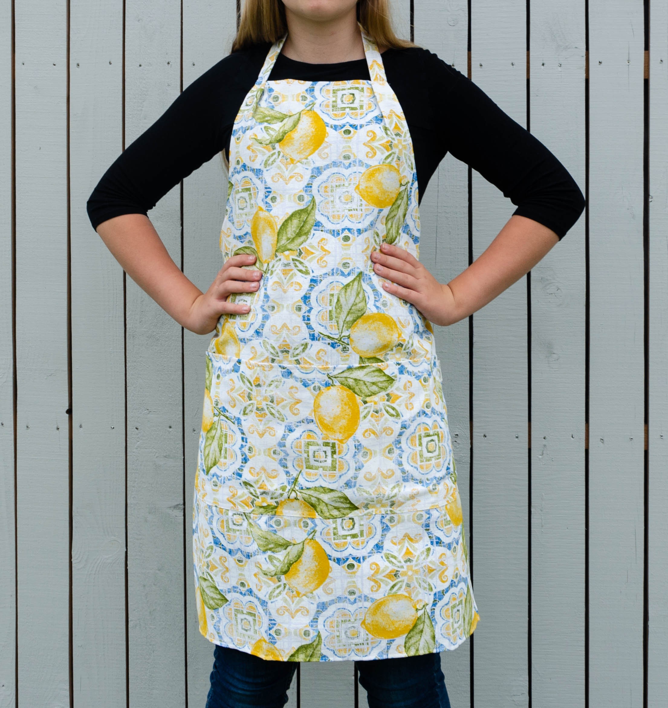 Aprons for Women. Yellow Lemon Print Full Apron for Woman. Kitchen ...