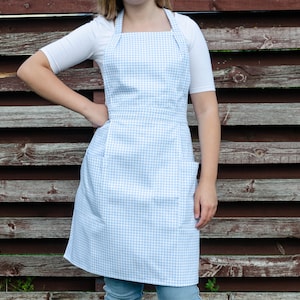 Aprons for Women. Blue Checked Full Kitchen Apron for Woman, Gingham ...