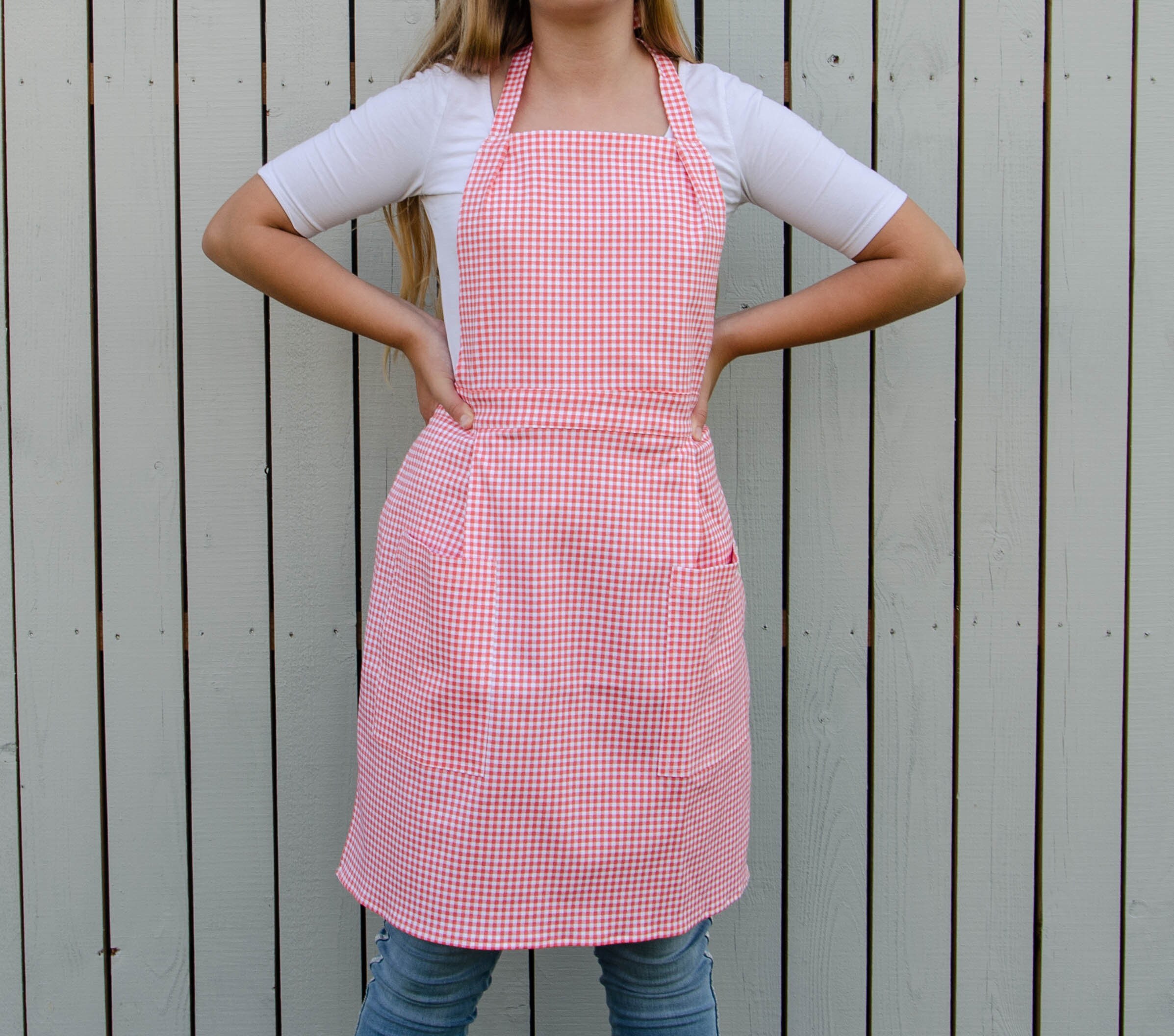 Aprons for women. Red checked full kitchen apron for woman. | Etsy