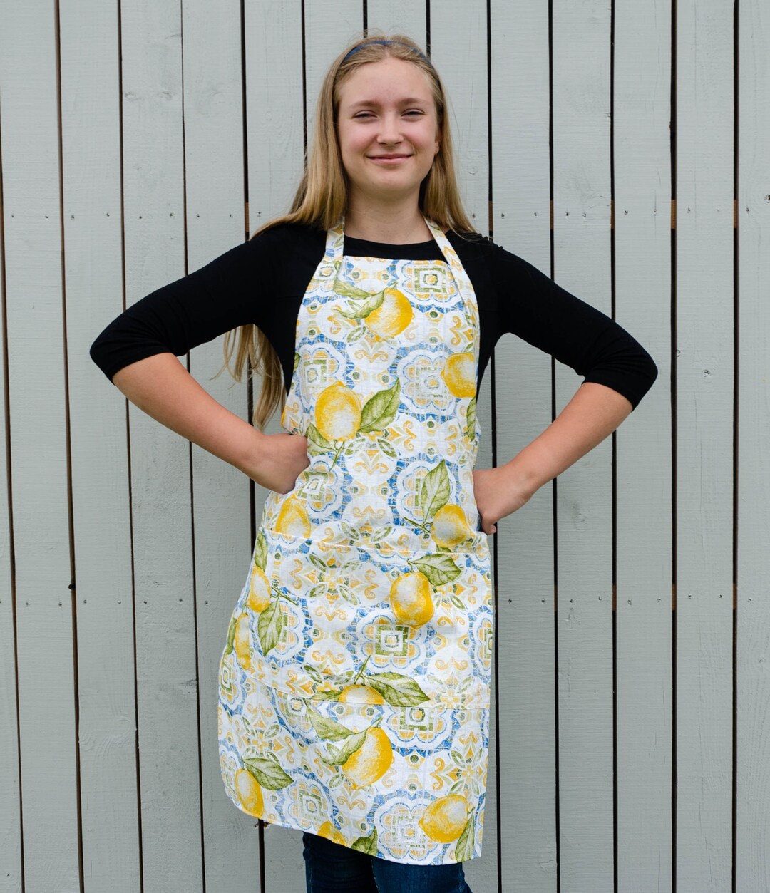 Aprons for Women. Yellow Lemon Print Full Apron for Woman. Kitchen ...