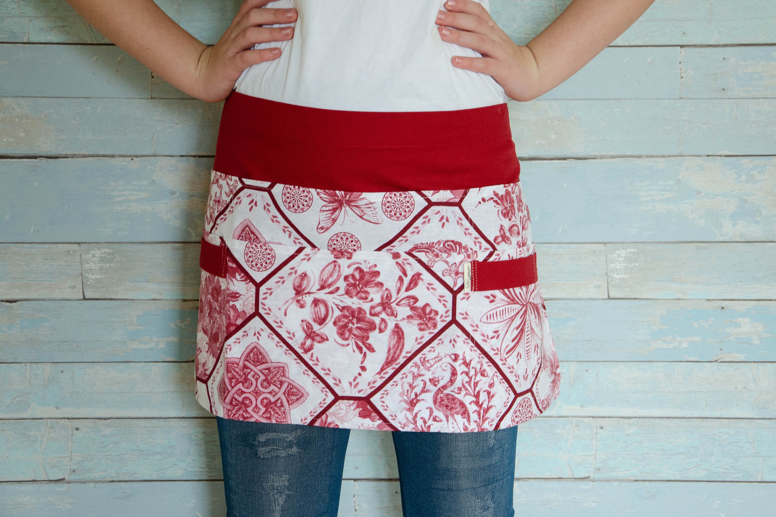 Red Tiles Gardening Apron Garden Apron With Pockets Half | Etsy