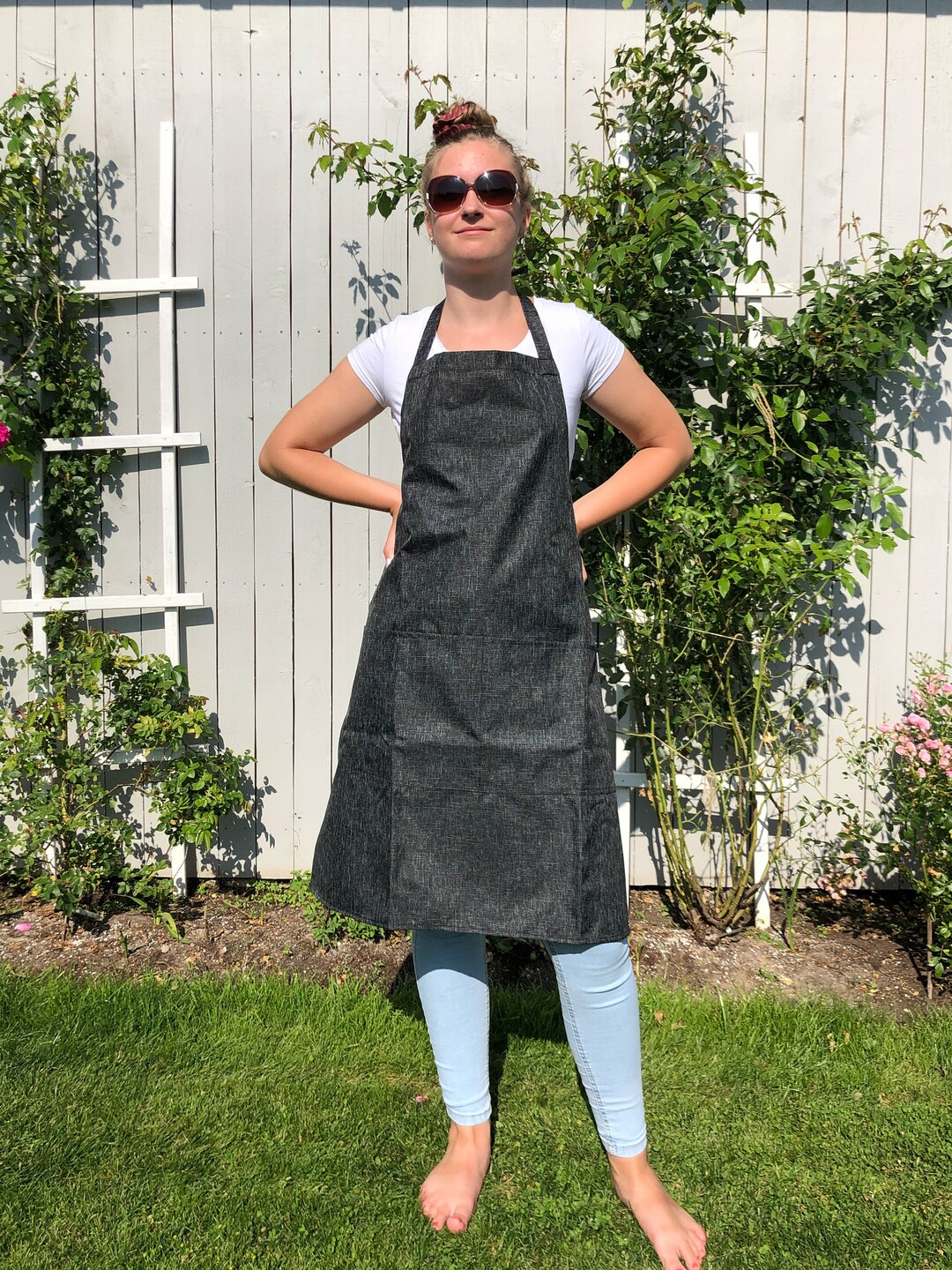 Waterproof Garden Apron With Two Front Pockets. Black Colour Linen ...