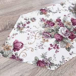 Table Runner With Roses on Cream Pattern. Summer Handmade Table Runner ...