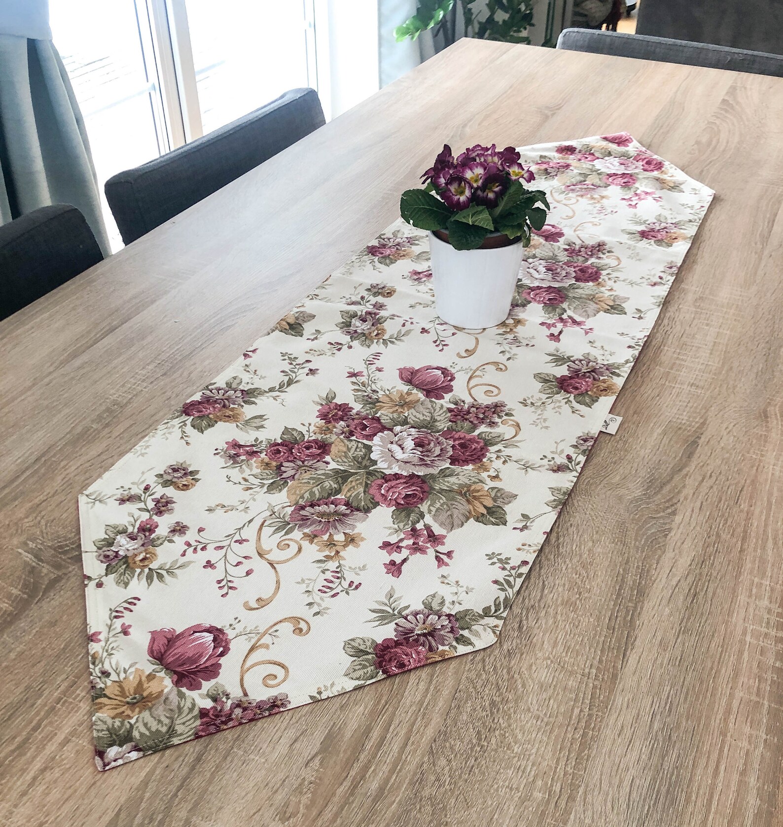 Table Runner With Roses on Cream Pattern. Summer Handmade - Etsy