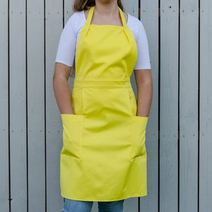 Aprons for Women. Yellow Full Apron for Woman, Woman Apron With Pockets ...