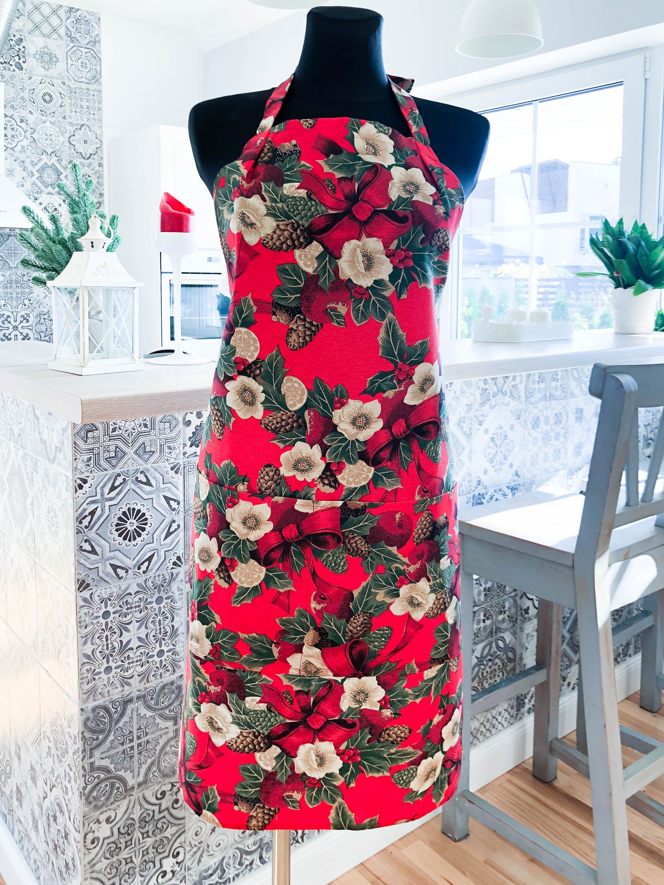 Aprons for women. Christmas print full red apron for woman | Etsy