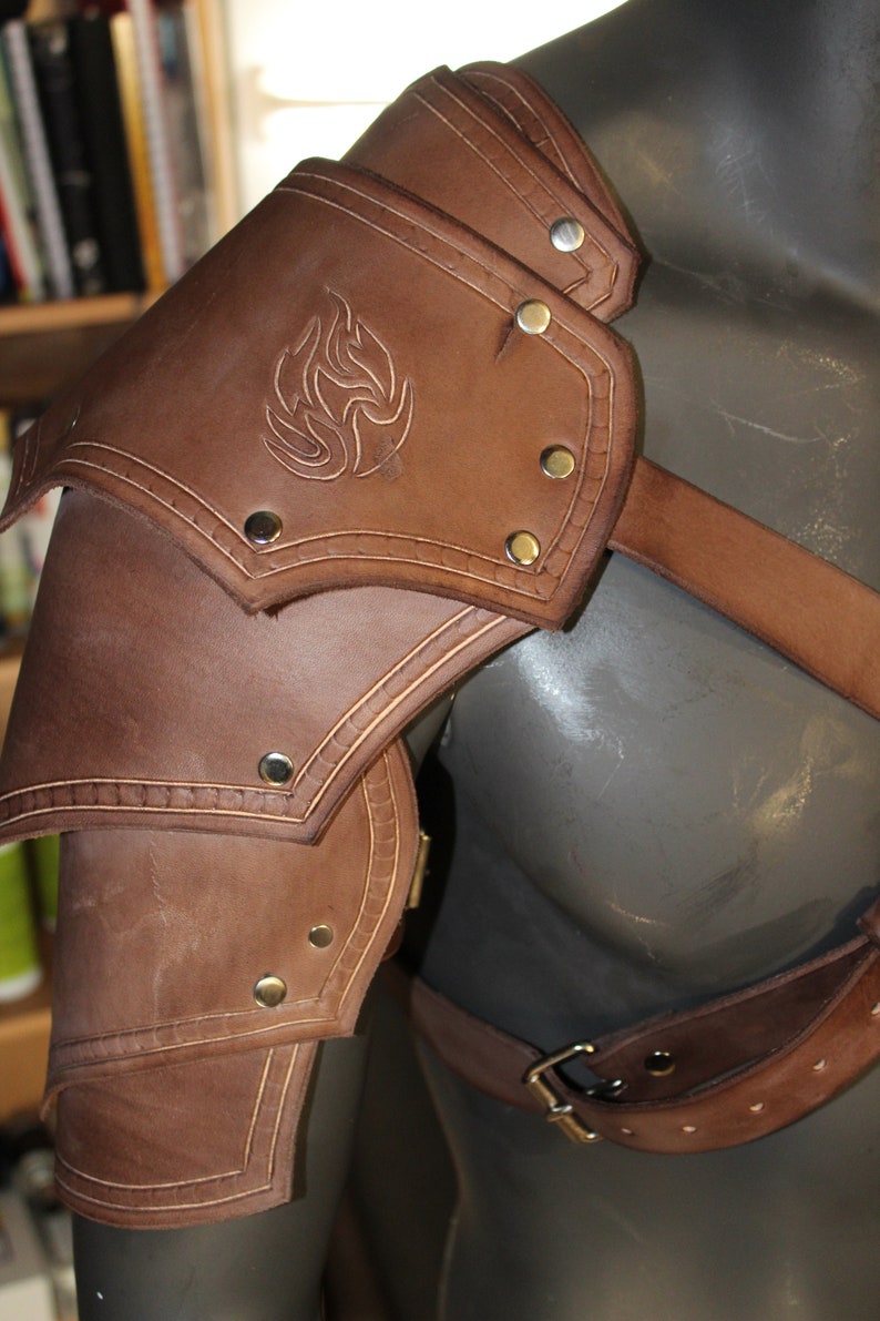 Leather shoulder armor guards | Etsy