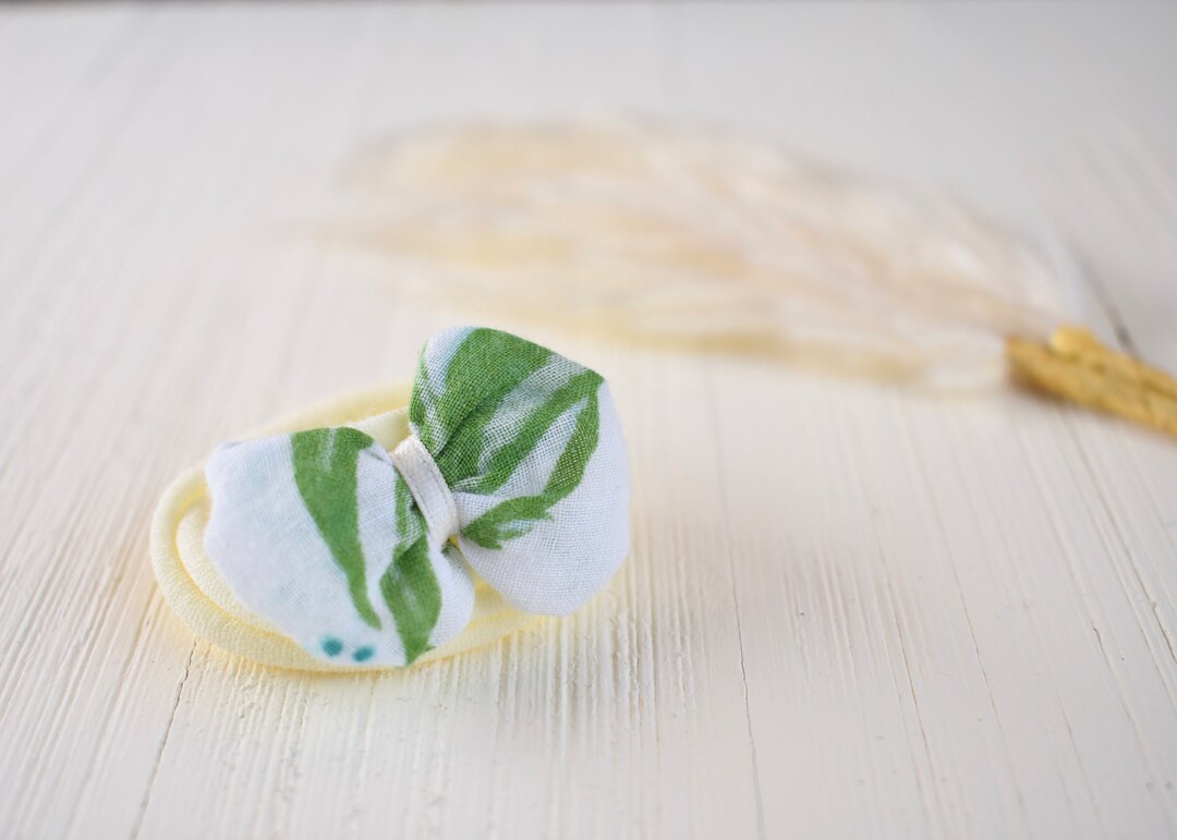 Vintage Handkerchief Bubble Bow With Nylon Headband - Etsy
