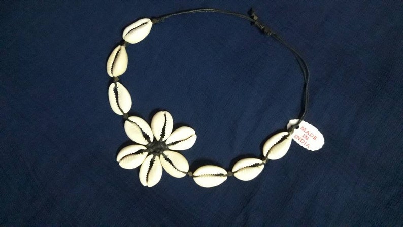 Handmade Beautiful Natural Shell Kodi Flower Design - Etsy