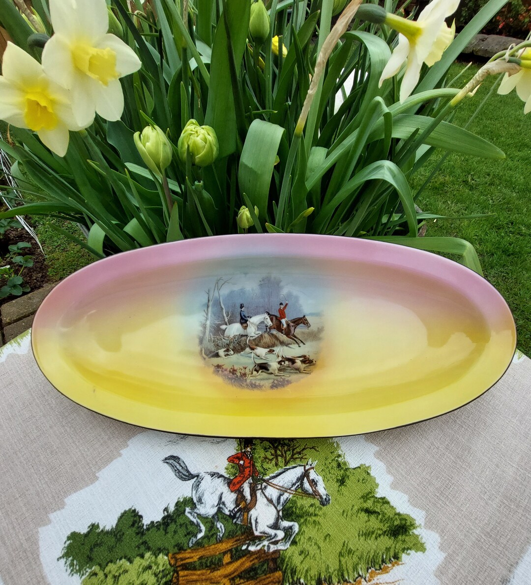 A Large Oval Ceramic Dish / Tray With a Colourful Horse and Hound Scene ...