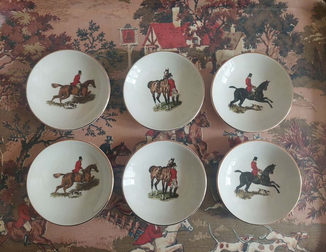 A Set of Trinket Dishes or Pin Trays of Hunting Interest. Featuring ...
