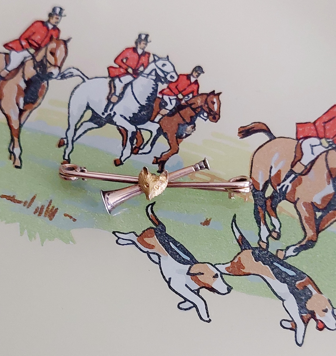 An Edwardian 9ct Gold Stock Pin or Small Pin of Hunting Interest ...