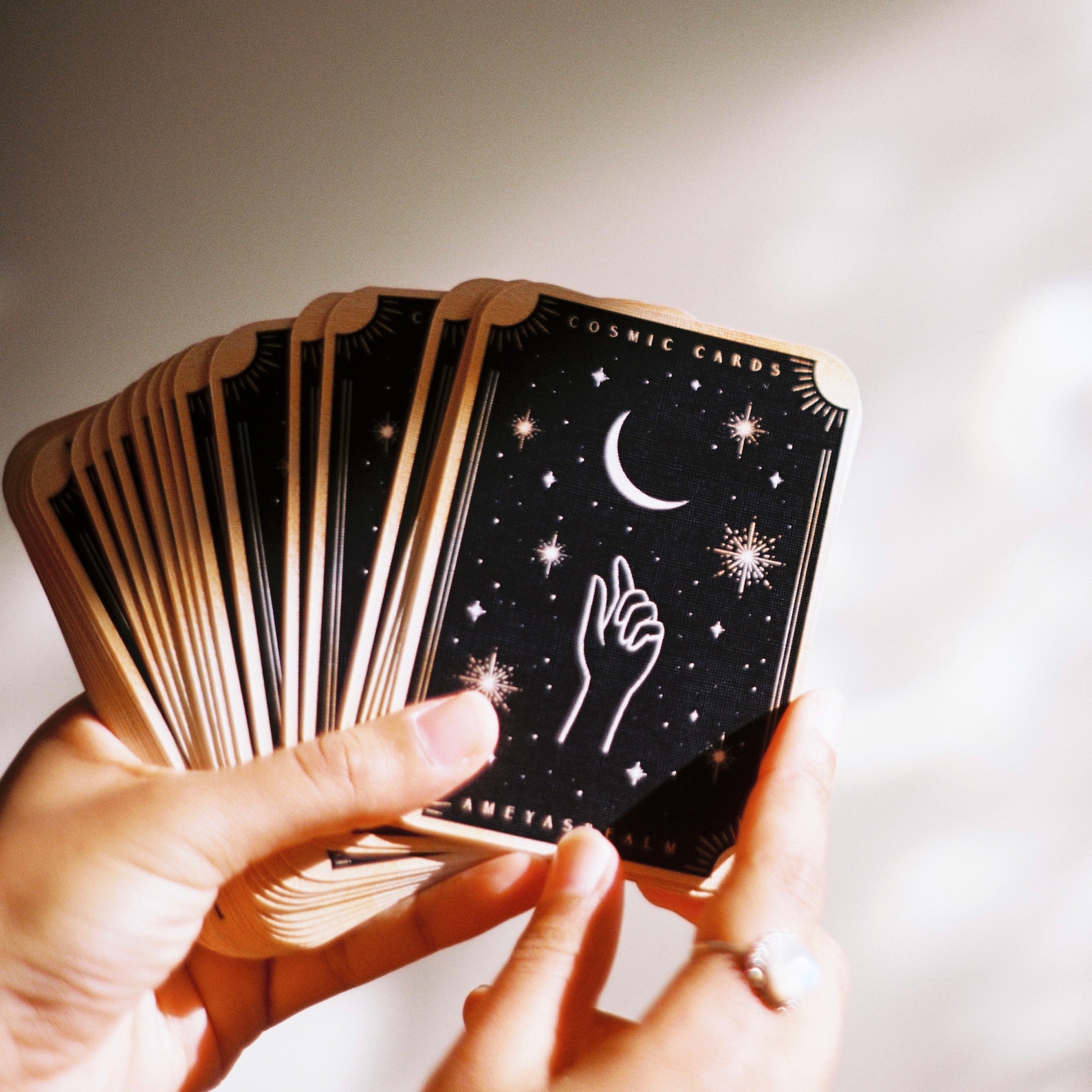 Cosmic Cards // Self Reflection Deck - Etsy Canada