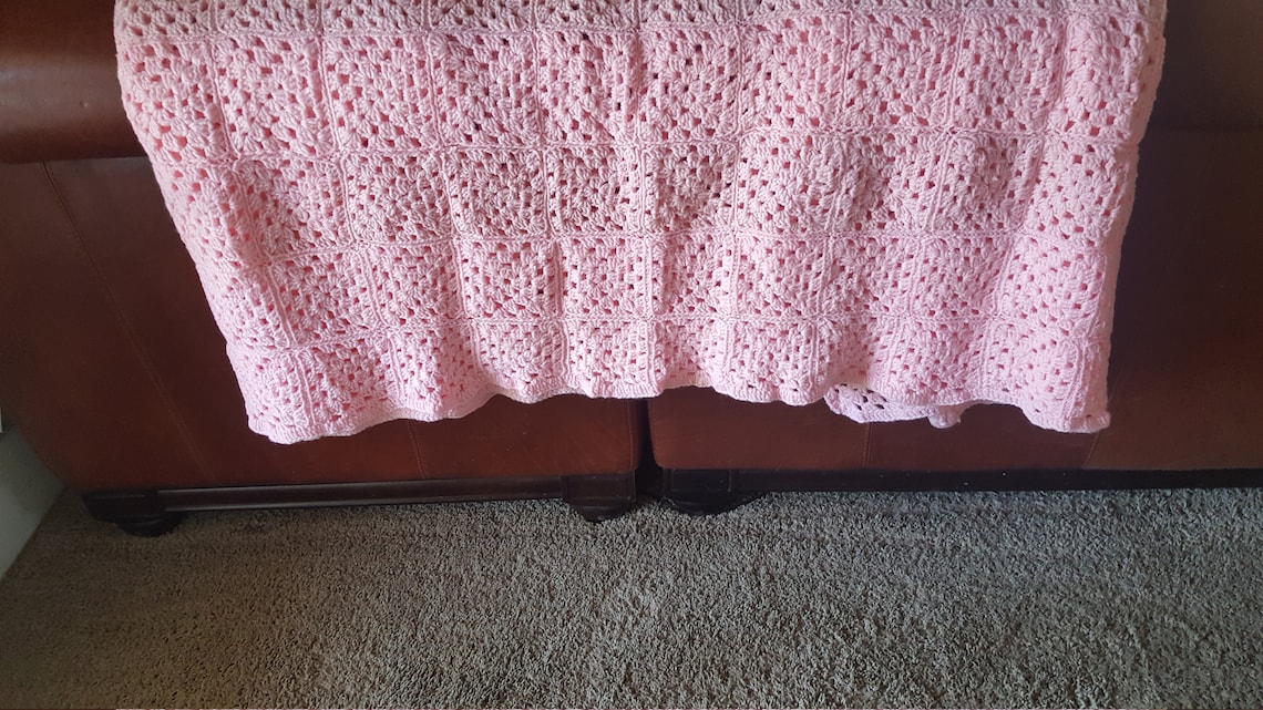 90 X 81 Hand Crocheted Pink Afghan With Raised - Etsy