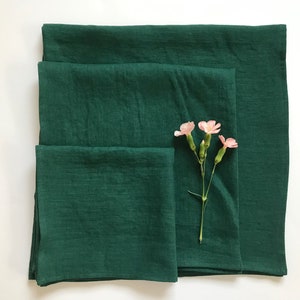 Green Reusable Gift Wrap With Fabric. Zero Waste Furoshiki Wrapping ...