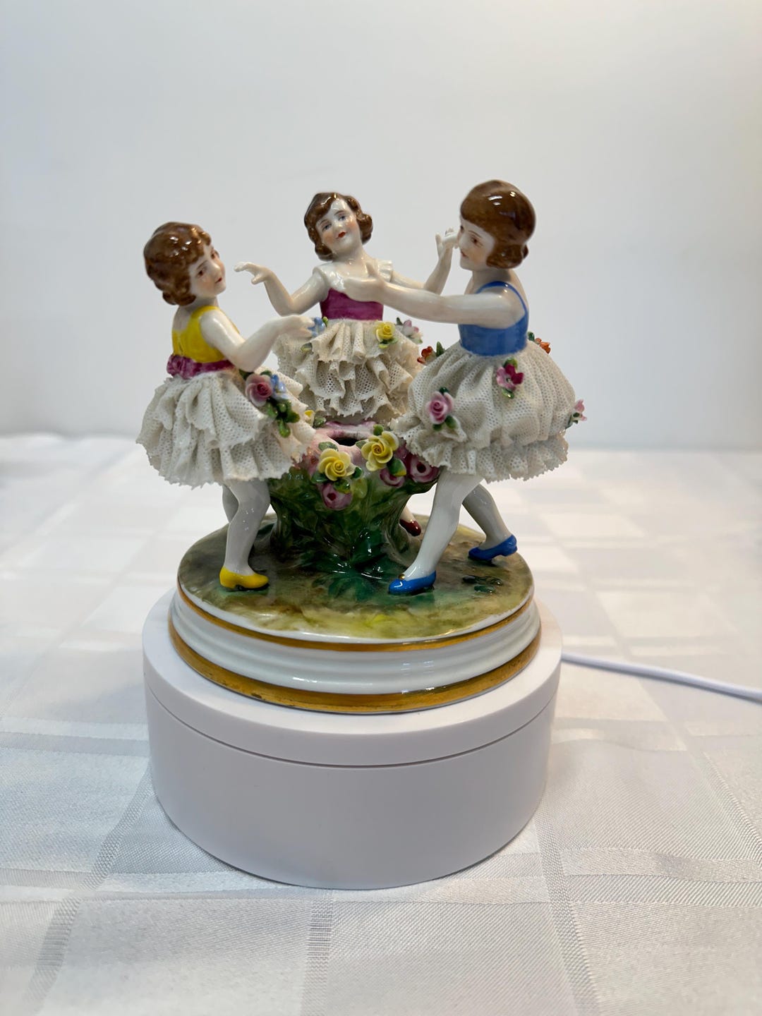 Vintage German MZ Dresden Porcelain Figurine (3 Girls Ring Around the ...