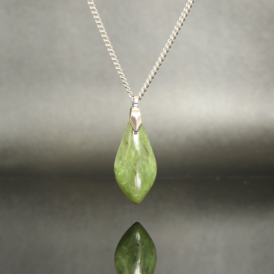 Natural Nephrite Jade Pendant Necklace P1341 - Etsy