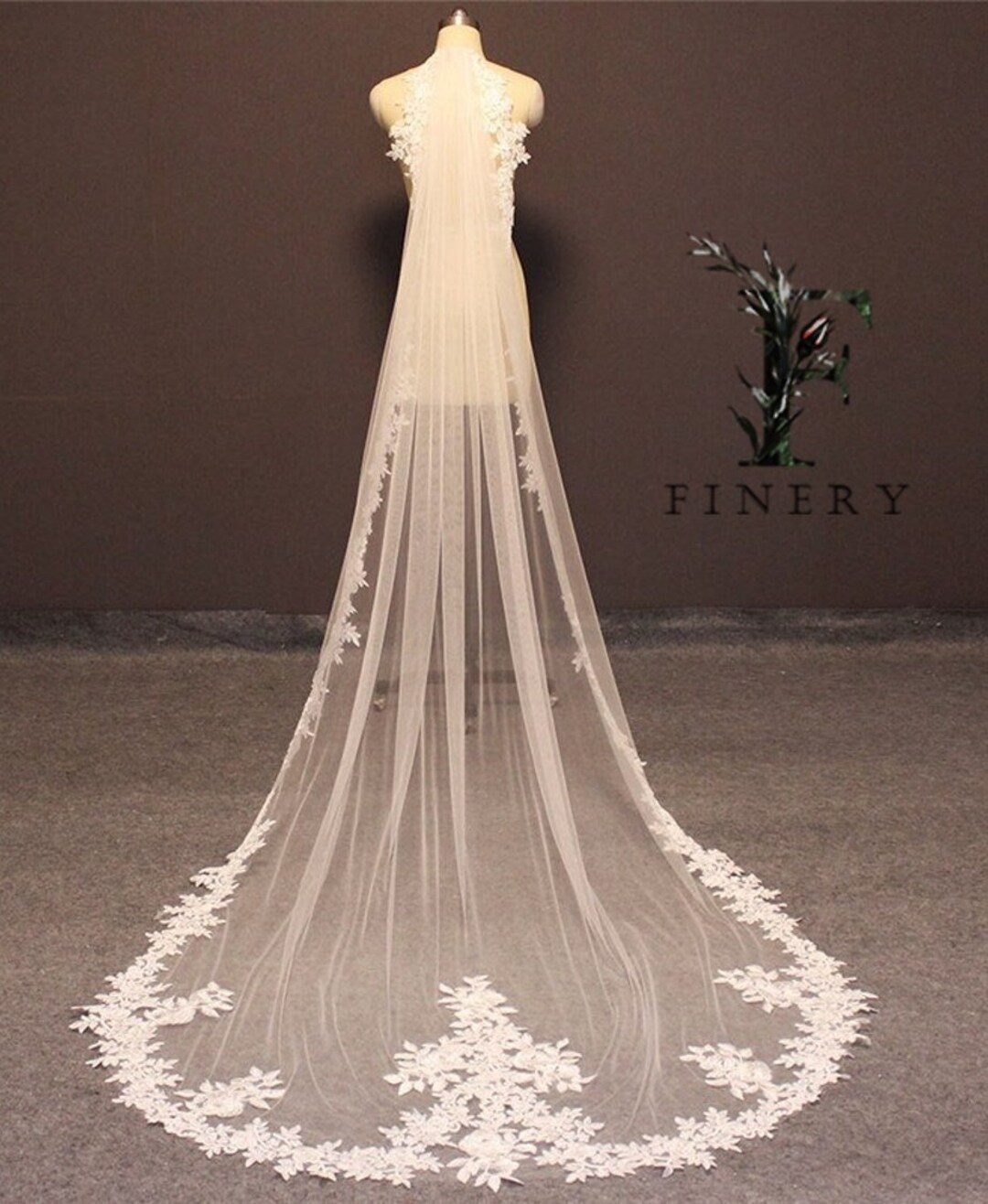 Floral Embroidered Rose Lace Wedding Veil, Cathedral Veil, Rose Motif ...