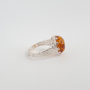 Round Princess Amber Ring, Adjustable Baltic Amber Ring, Silver and ...