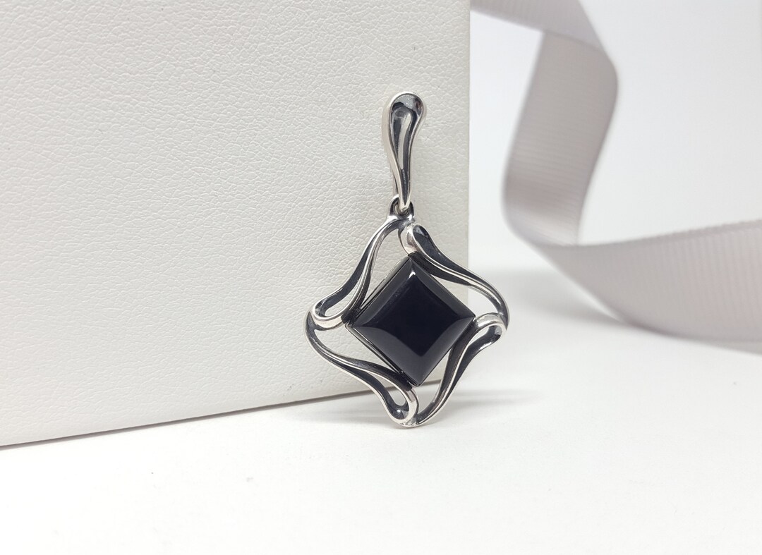 Red Amber Necklace, Square Red Amber Pendant, Cherry Red Baltic Amber ...