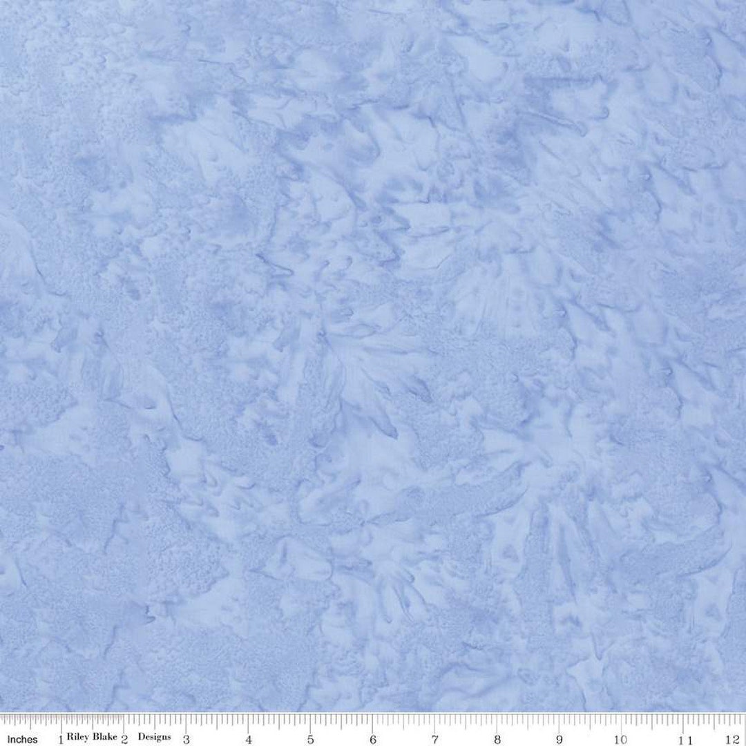 Expressions Batiks Hand-dyes Basic Texture Blender in Light Cornflower ...