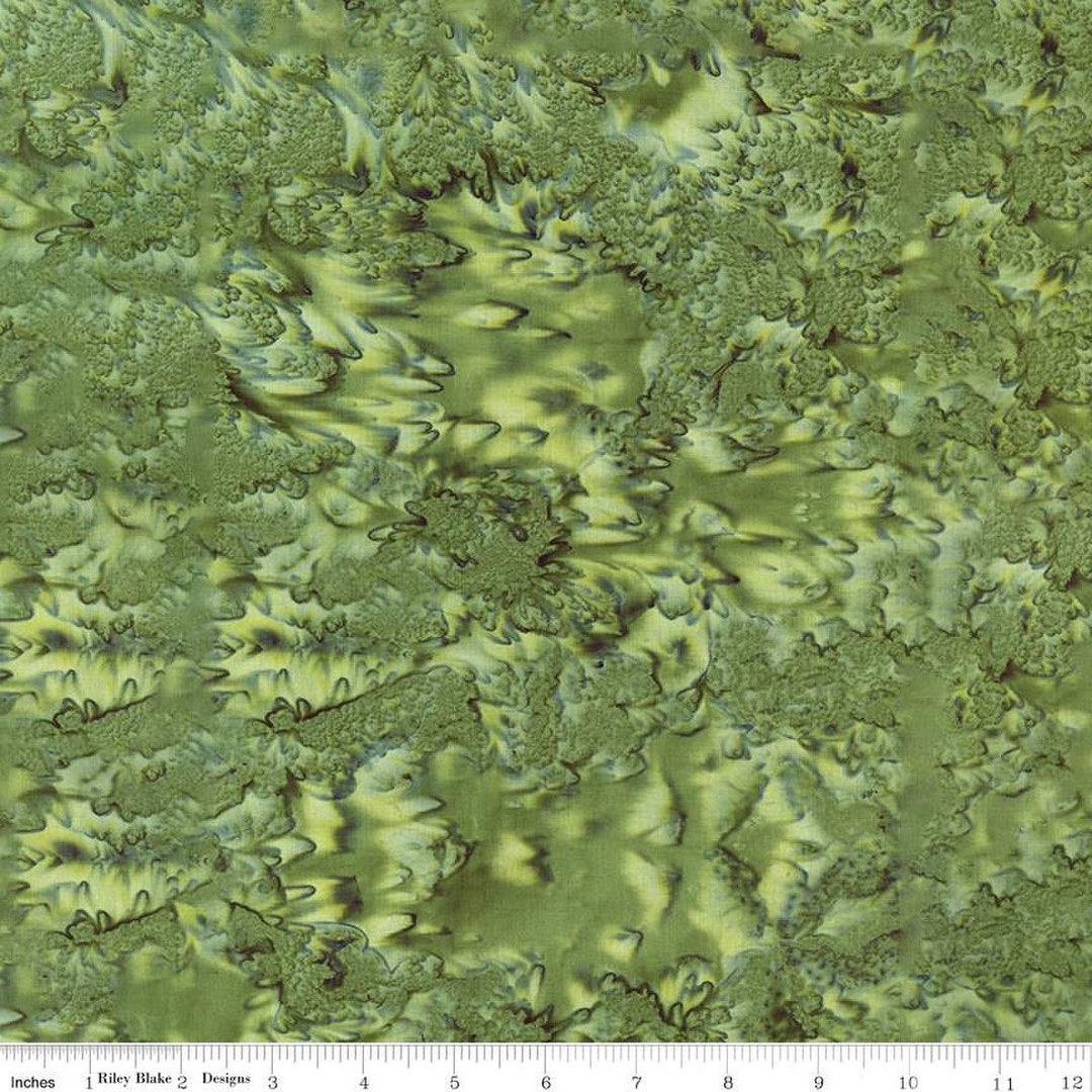 Expressions Batiks Hand-dyes Basic Texture Blender in Thyme Green by ...