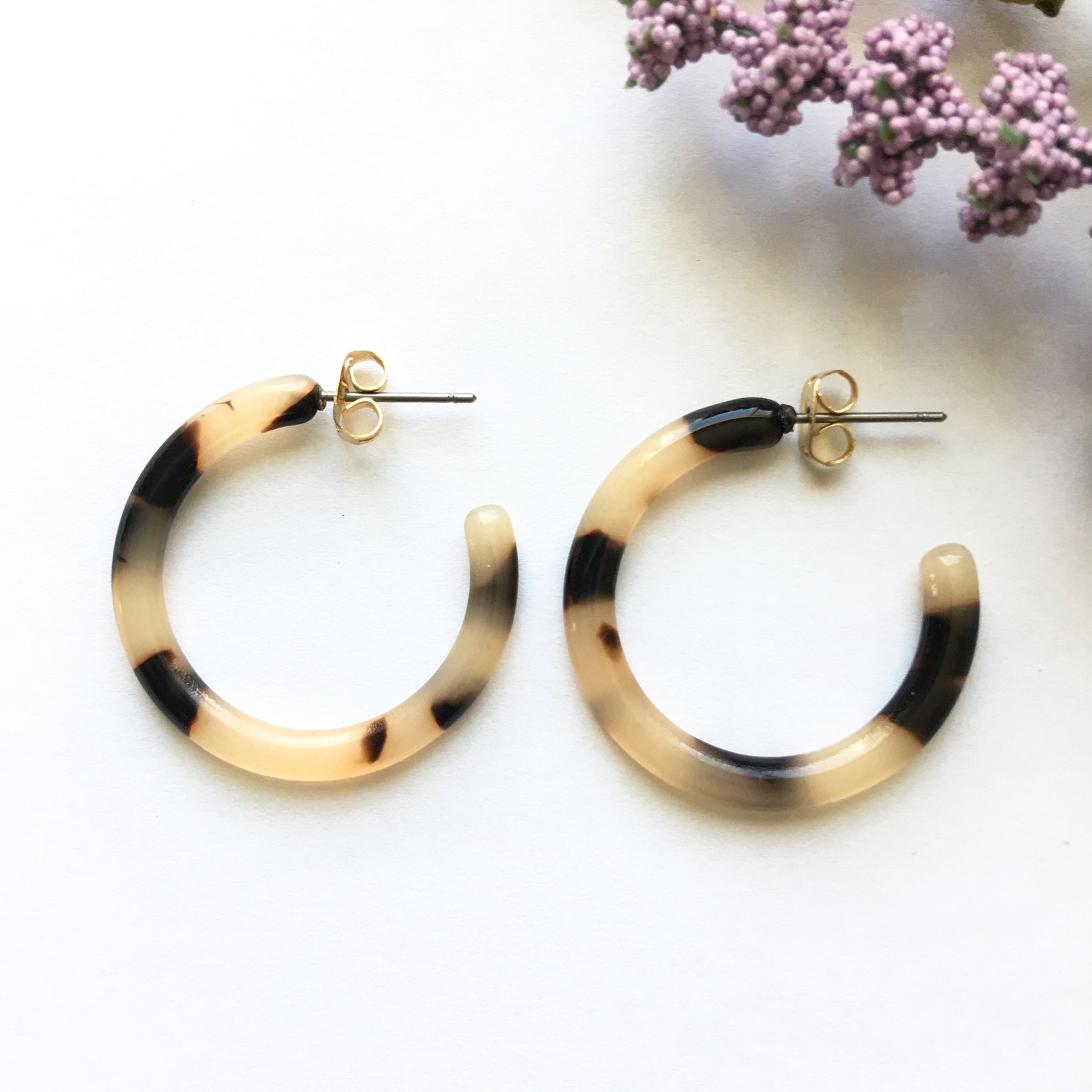 Brea Ash Blonde Tortoise Hoop Earrings Tortoise Shell Hoop - Etsy
