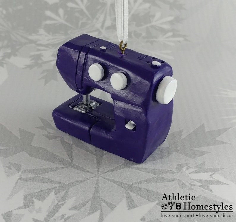 Sewing Machine Ornament / Classic Holiday Decor / Seamstress | Etsy