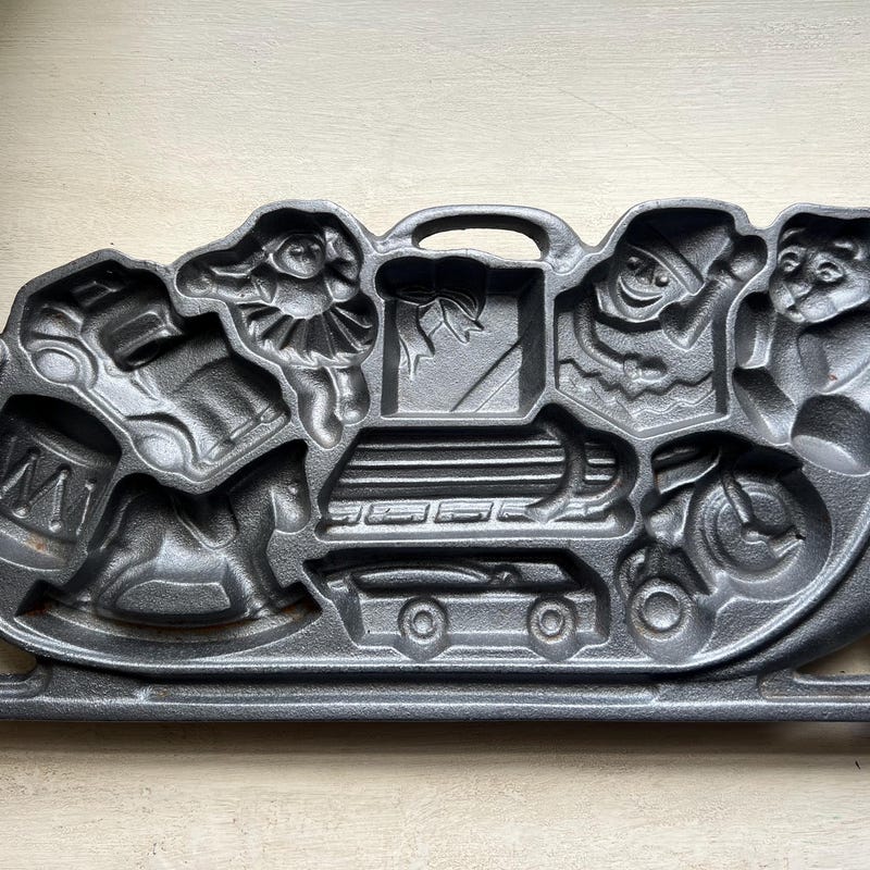 Cast Iron Mold - Etsy