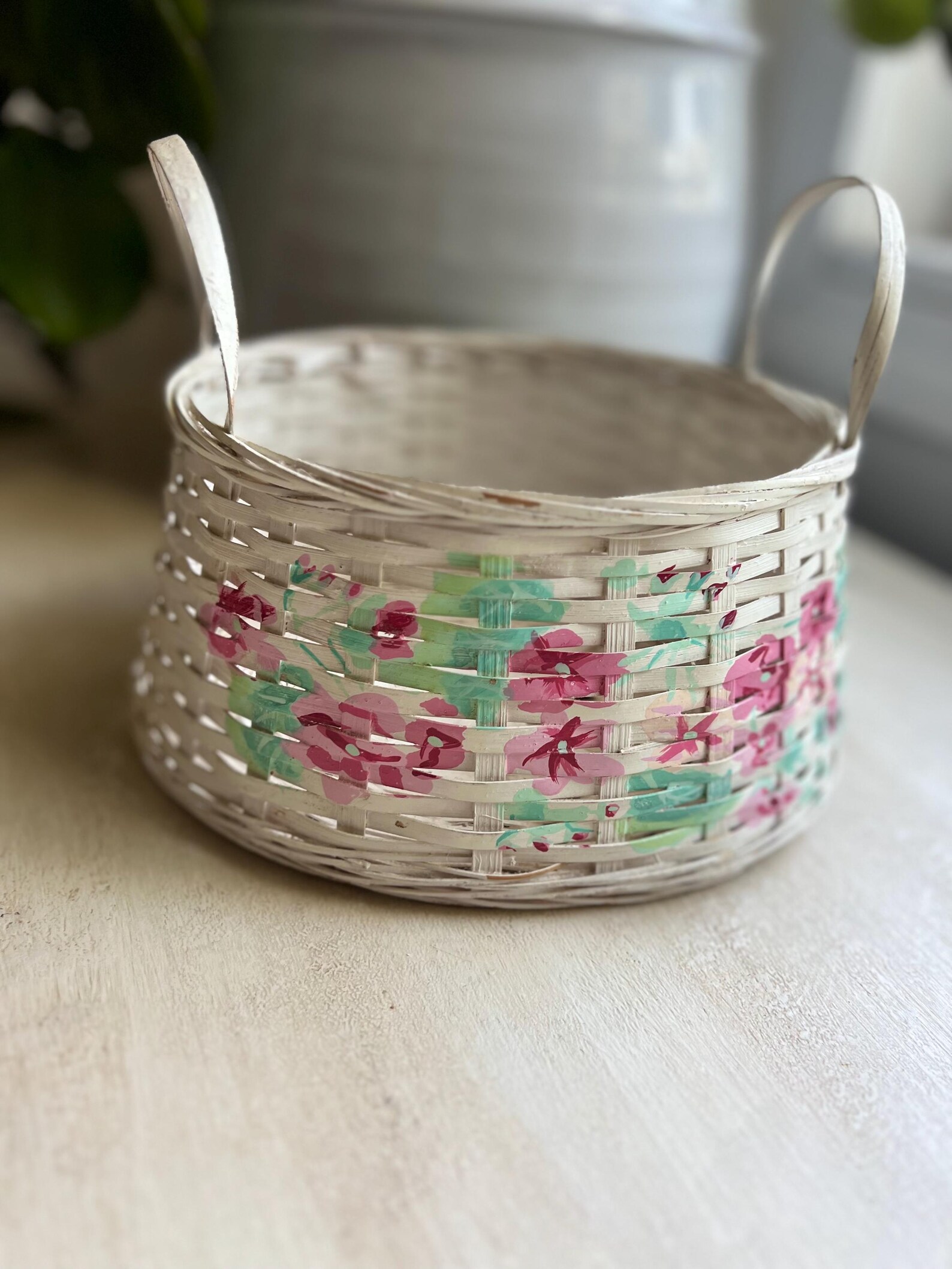Vintage White Cottagecore Basket / Coquette / Floral / White Wicker ...