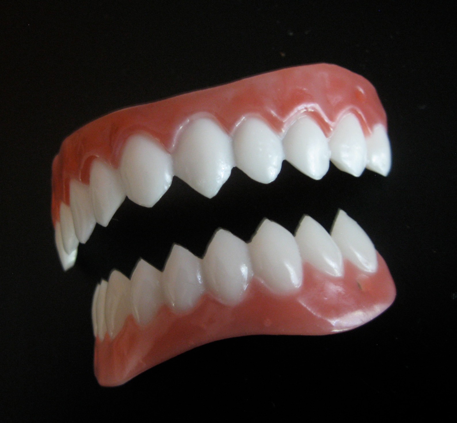 Grell Fangs 2.0 Anime Monster Villain Teeth Veneer Halloween - Etsy UK