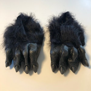 Black Beast Clawed Feet Werewolf Animal Adult Shoe Covers Halloween ...